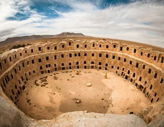 It is impossible for human beings to live in the heat here, the 5 ...