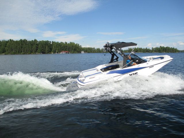 Boat Reviews 2016: 2016 Axis Wake A20 Boat Test