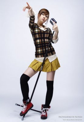 Classic Hwang Mi Hee: Yellow Skirt Photo Gallery | Girls Photo Gallery