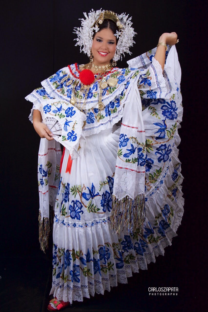 FOLKLORE DE PANAMA: POLLERA DE GALA