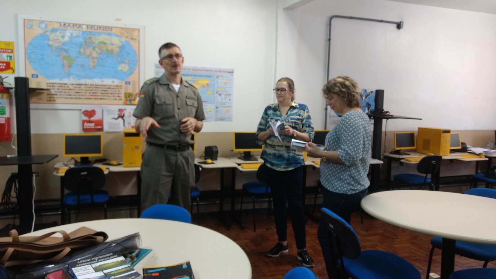 COLÉGIO TIRADENTES DE IJUÍ: Visitas no CTBM