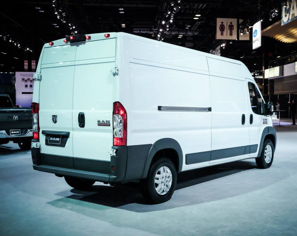 2016 Ram ProMaster, une belle commande l'US Postal Service (USPS)