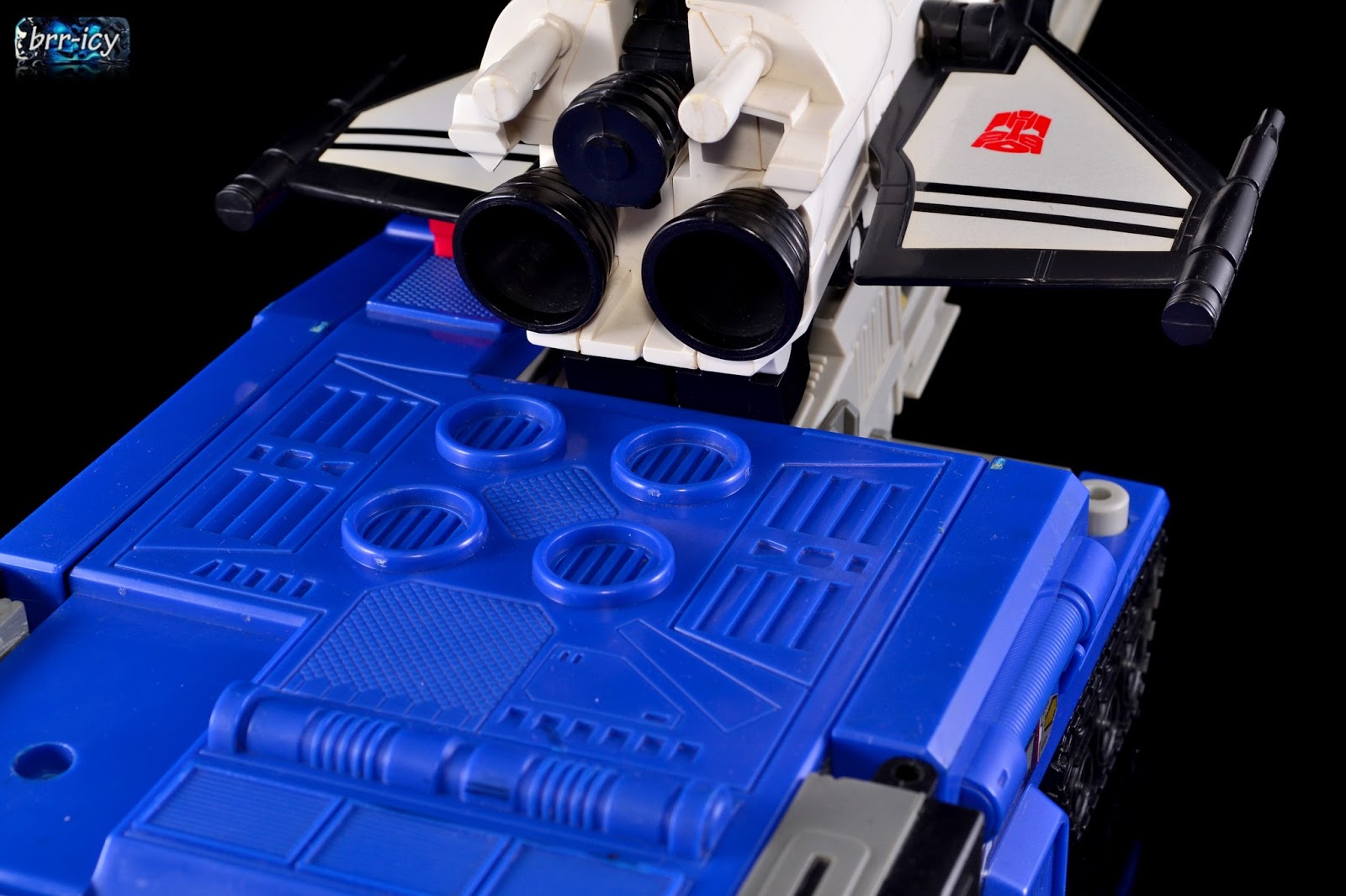 Brr-icy's Transformers Reviews: Victory/Zone Galaxy Shuttle