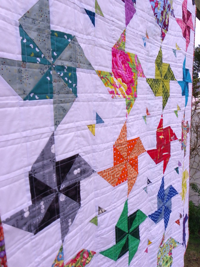 Little Island Quilting: A pinwheel half-square triangle quilt