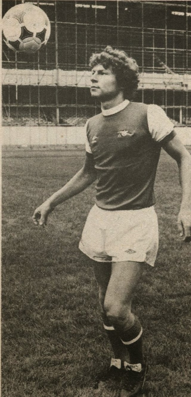 Soccer Nostalgia: Old Match Photographs-Part 20g