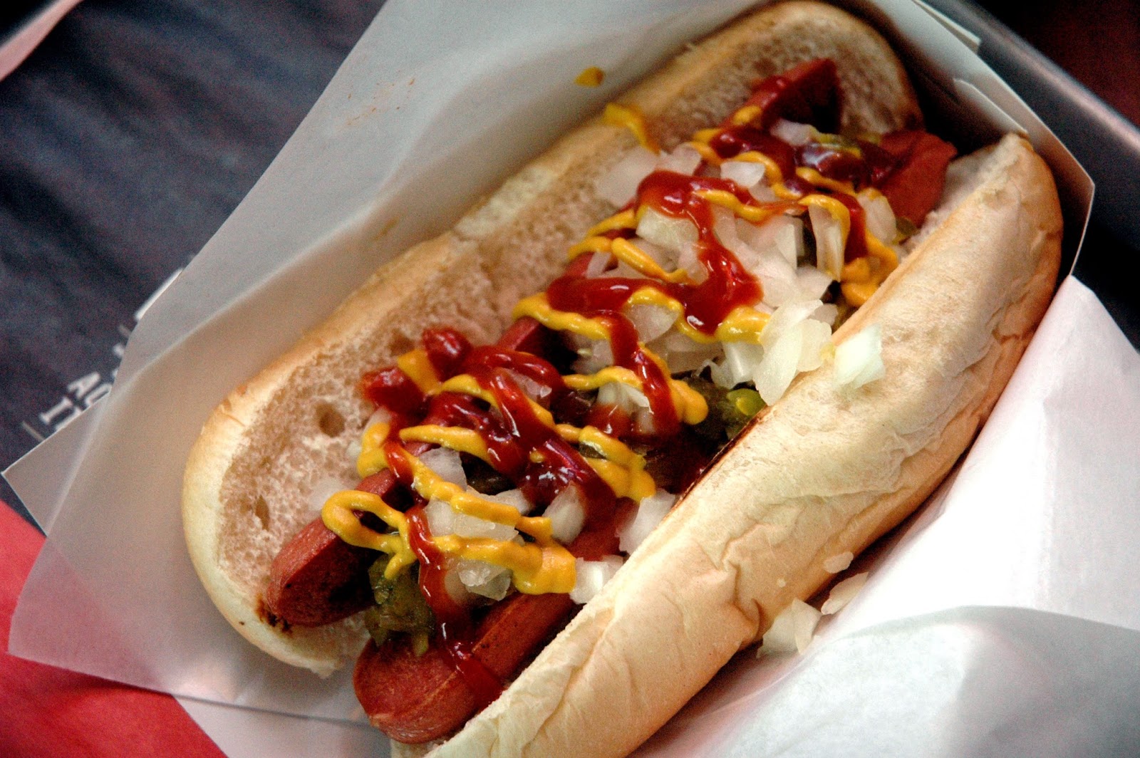 DUDE FOR FOOD: Fatburger: The Last Great Hamburger Stand Opens in Manila