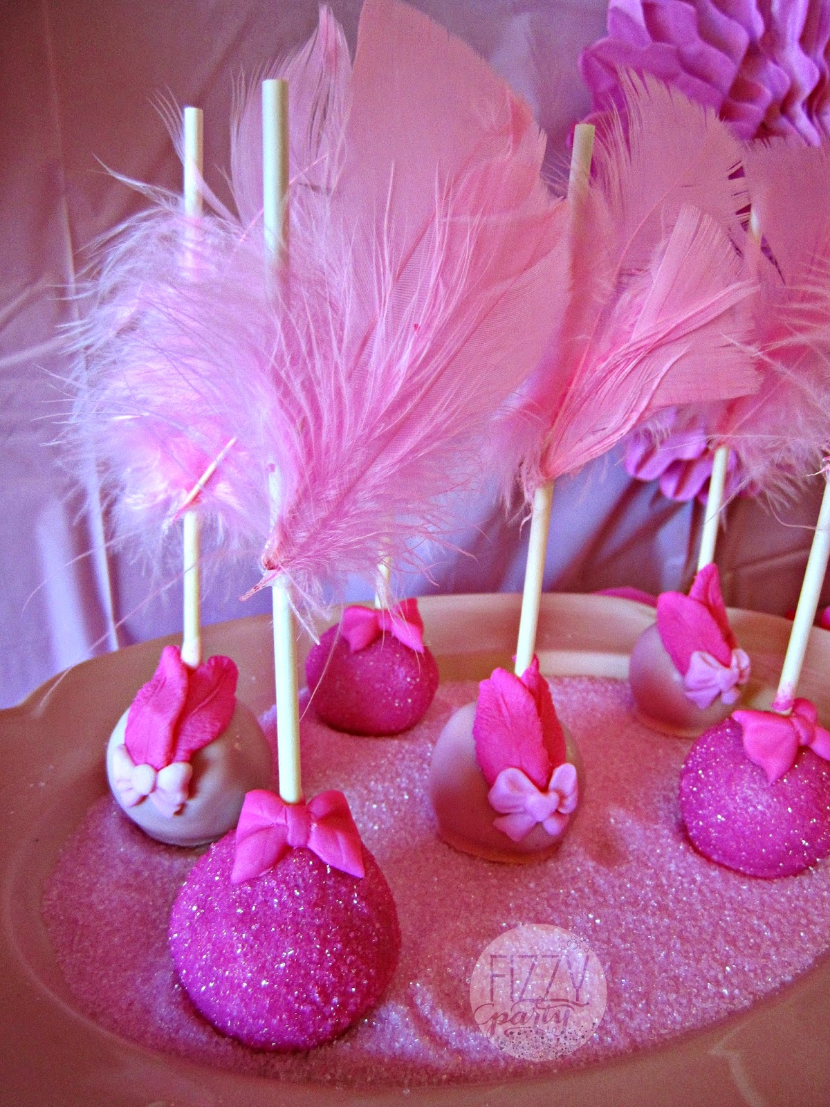 Fizzy Party: 50 Shades of Pink