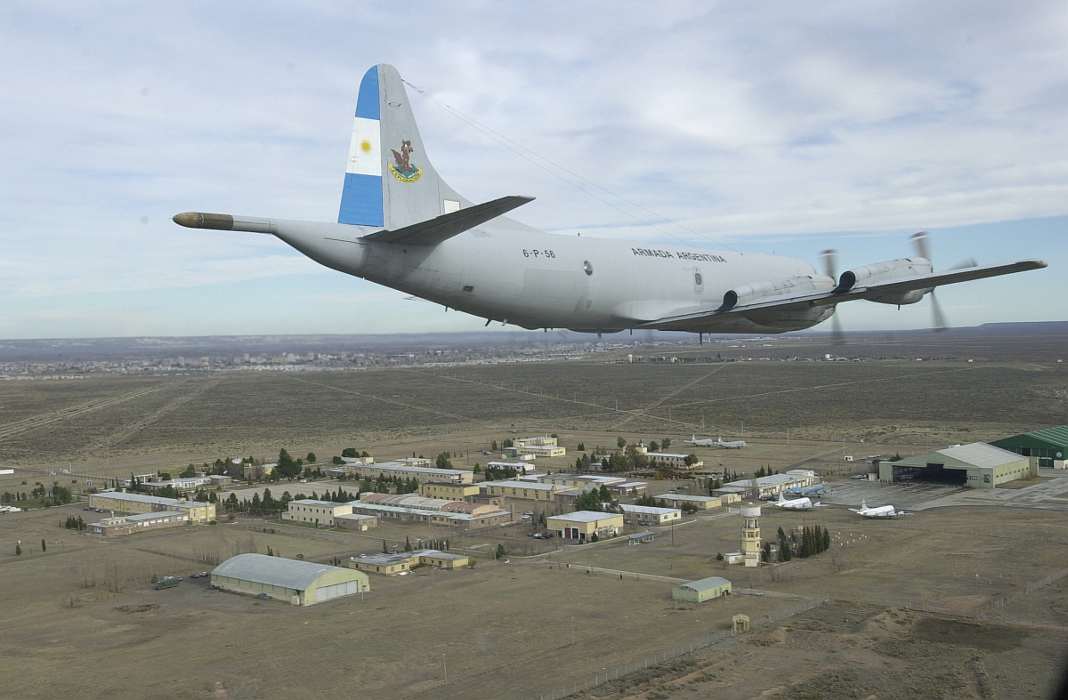 Historias Individuales: 0872 6-P-56 Lockheed P-3B-80-LO Orion c/n 185-5216