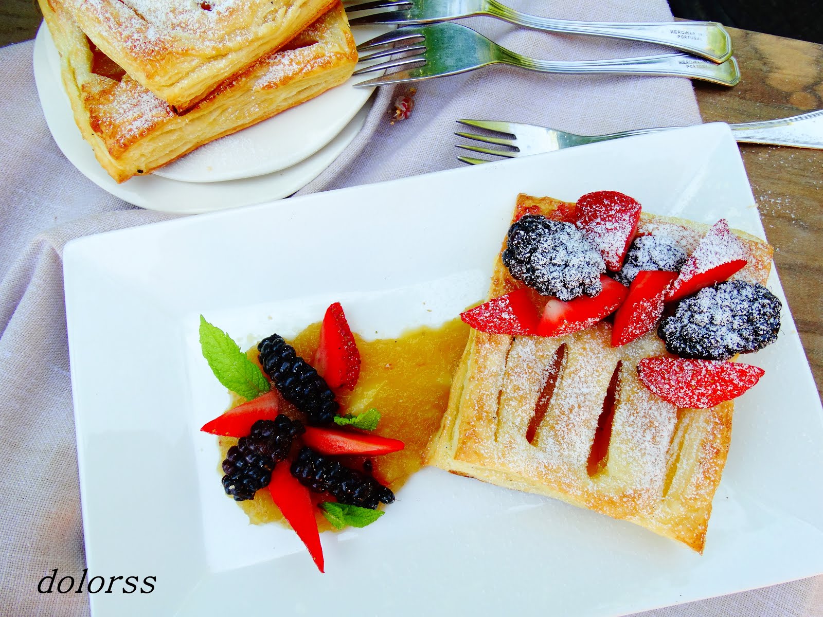 Blog de cuina de la dolorss: Pastel individual de hojaldre y manzana ...