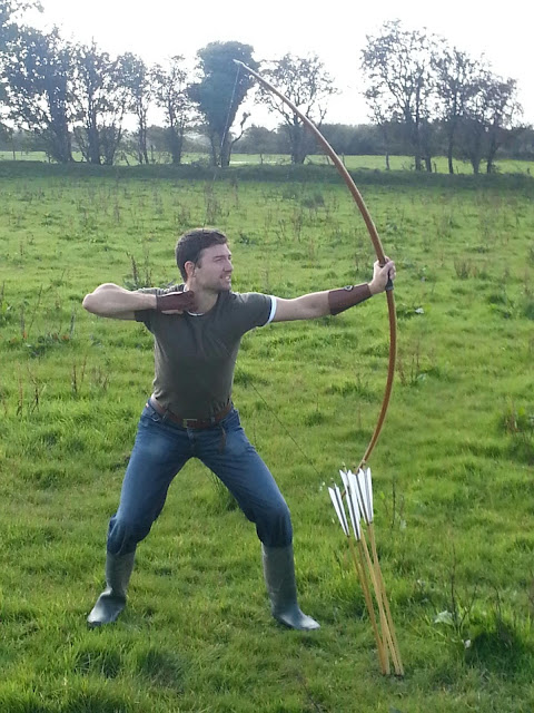 Turkish Flight Archery: Drawing ''in the bow''Turkish Flight Archery ...