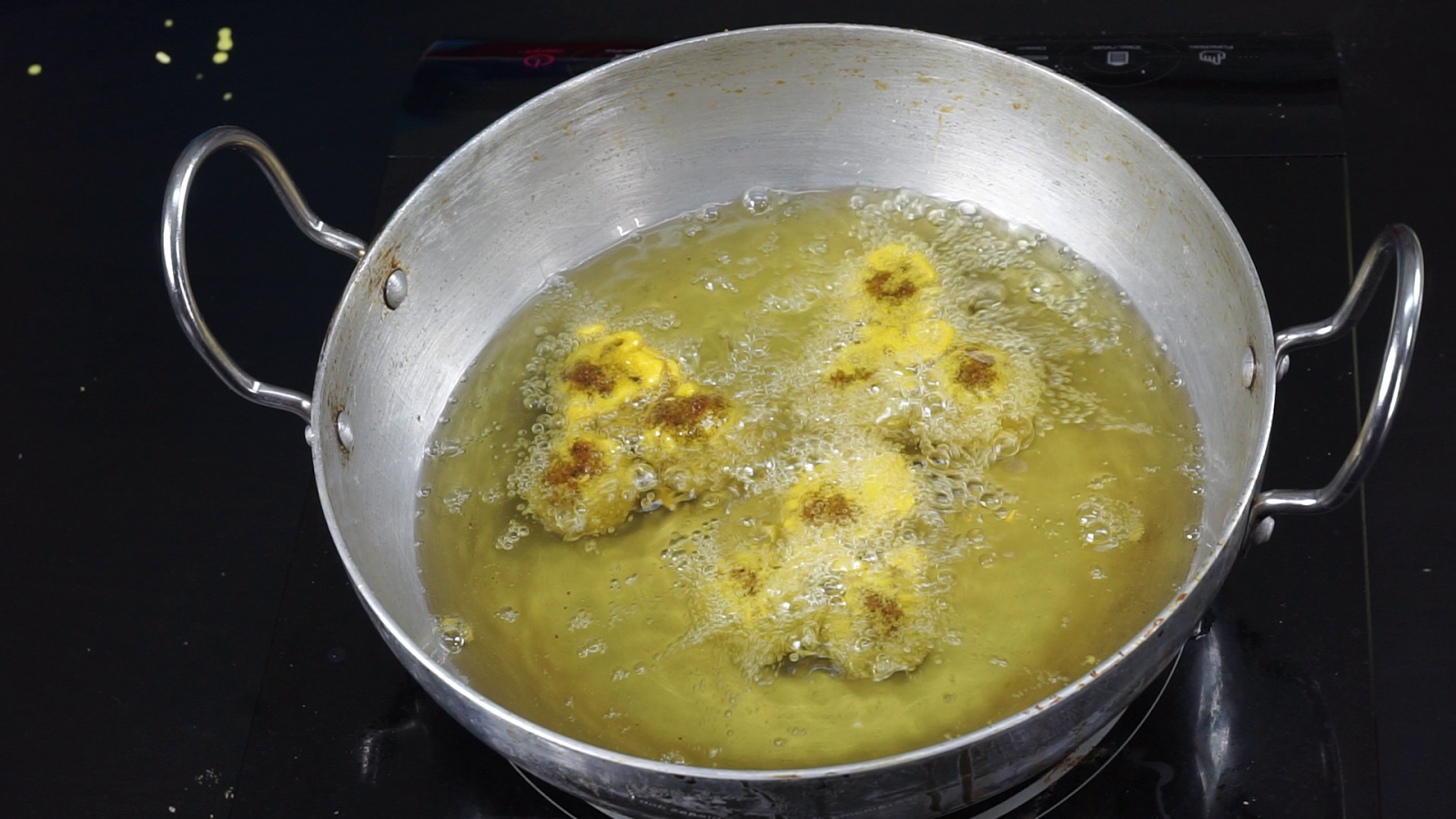 Munthiri Kothu Recipe | Steffi's Recipes