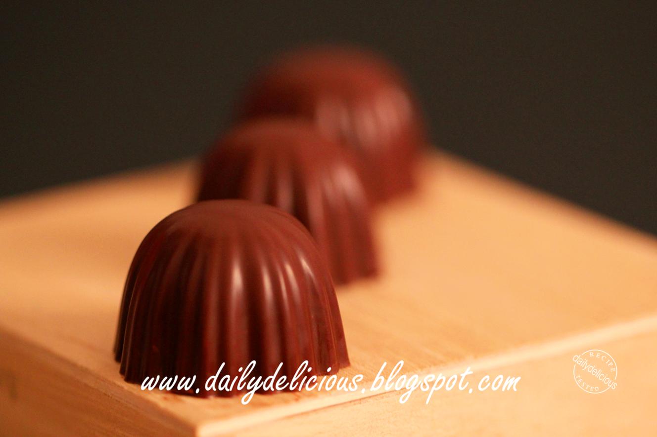 dailydelicious thai: Rum Raisins Chocolate Bonbons: My love in one BITE!