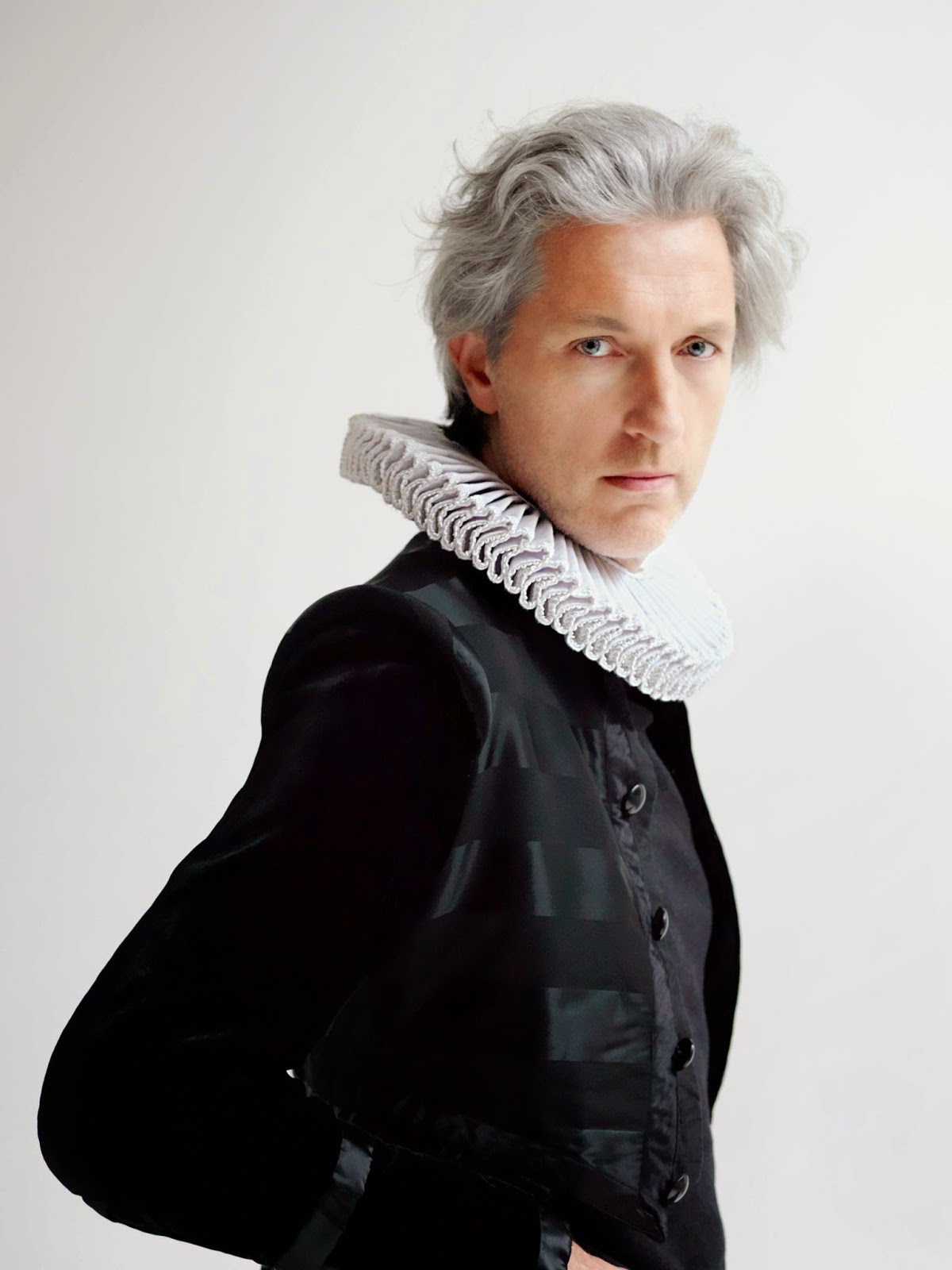 SEÑORAS: MARCEL WANDERS NOS PROPONE.