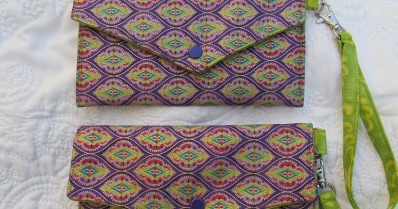 Patchouli Moon Studio: Simple Clutches