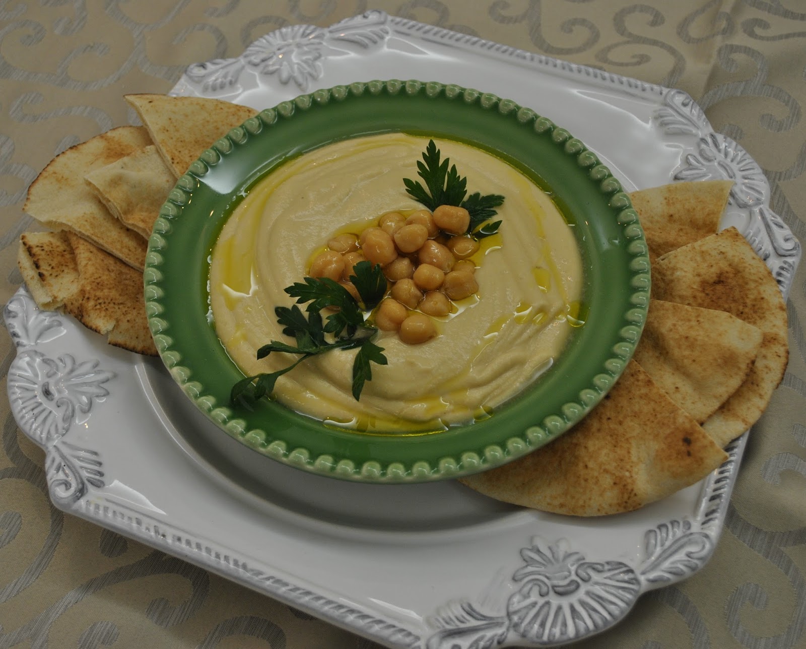 Homus, a deliciosa pasta de grão de bico! - Tempo de purim!