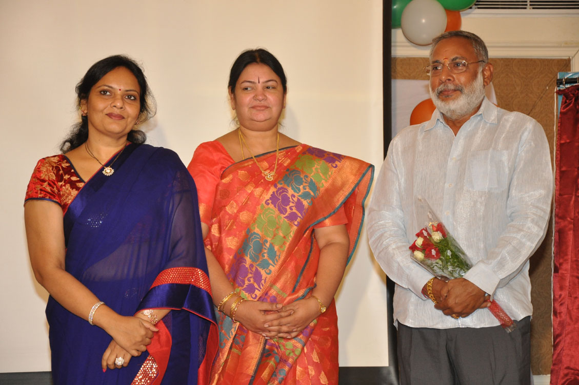 Garam movie first look launch photos