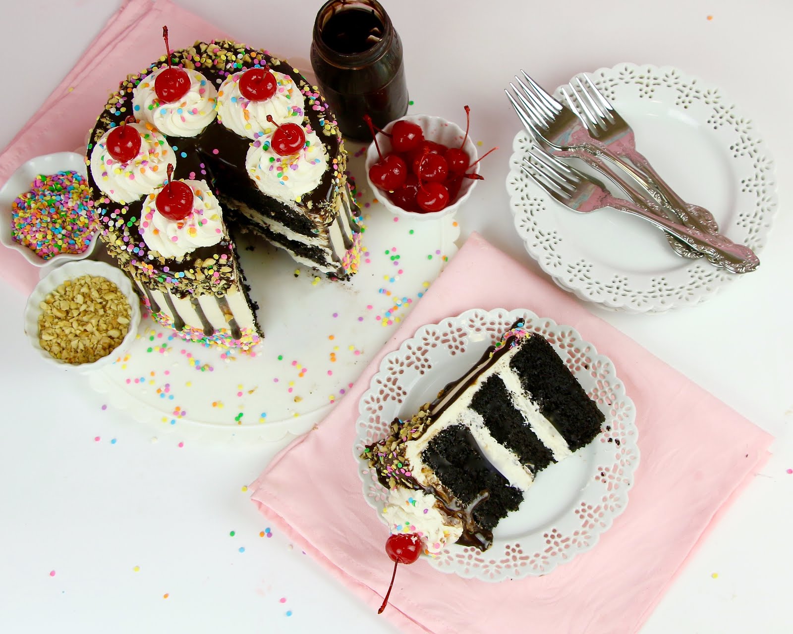 {VIDEO} Chocolate Fudge Sundae Drip Cake - The Lindsay Ann