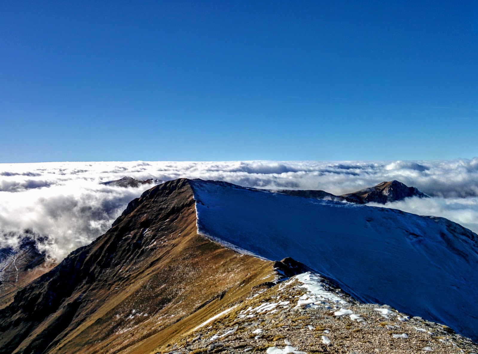 Avventure di Montagna e...: Monte Priora dal Santuario della Madonna ...
