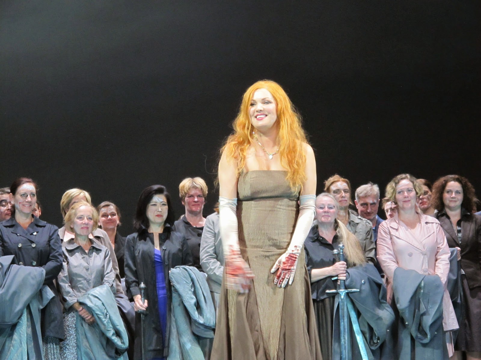 Anna Netrebko: Worldwide debut of Anna Netrebko as Lady Macbeth at the ...