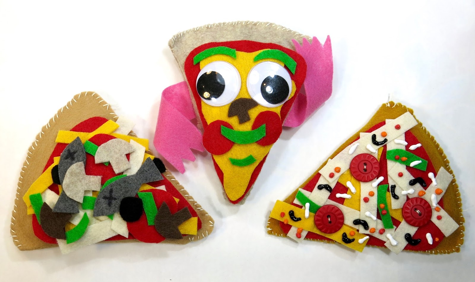Cassie Stephens: In the Art Room: Stitching Pizza Plushies!