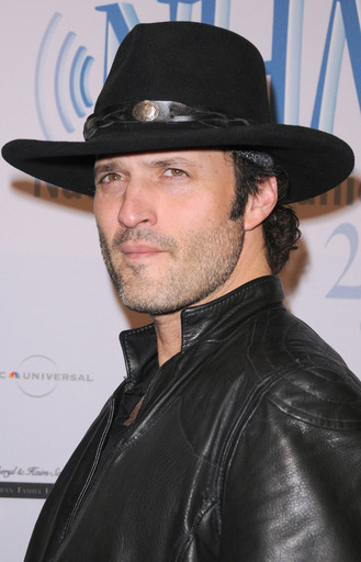 STARS COME OUT FOR ANNUAL IMPACT AWARDS