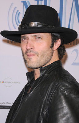 STARS COME OUT FOR ANNUAL IMPACT AWARDS