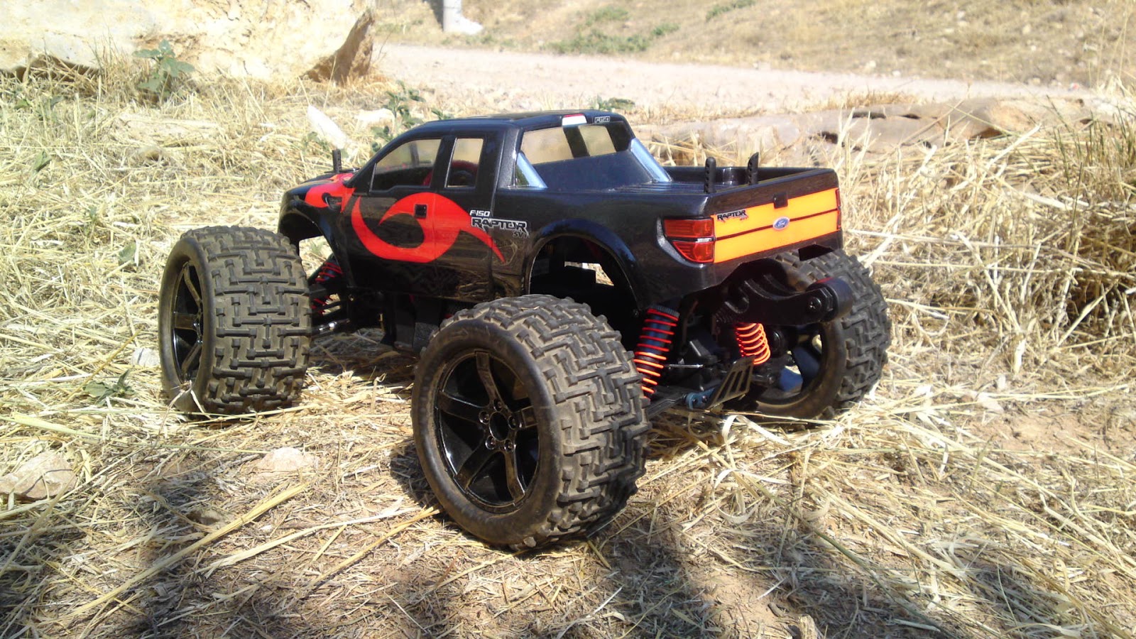 RC BRUSHLESS BLOG---: Hobao ofna hyper (mt) tt monstertruck conversion
