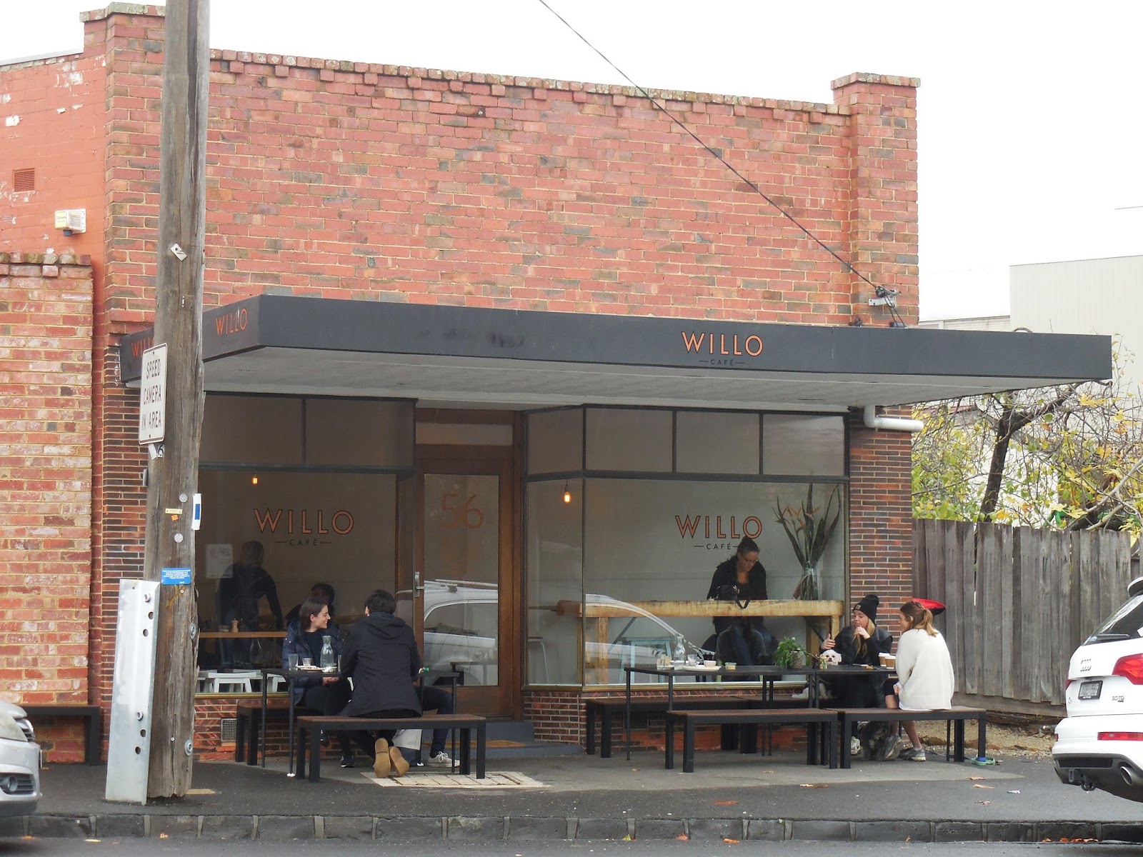 Willo Café, Kew