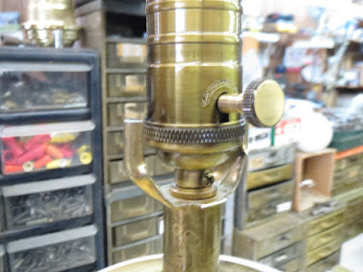 Lamp Parts and Repair | Lamp Doctor: Ceramic Table Lamp Socket Replacement