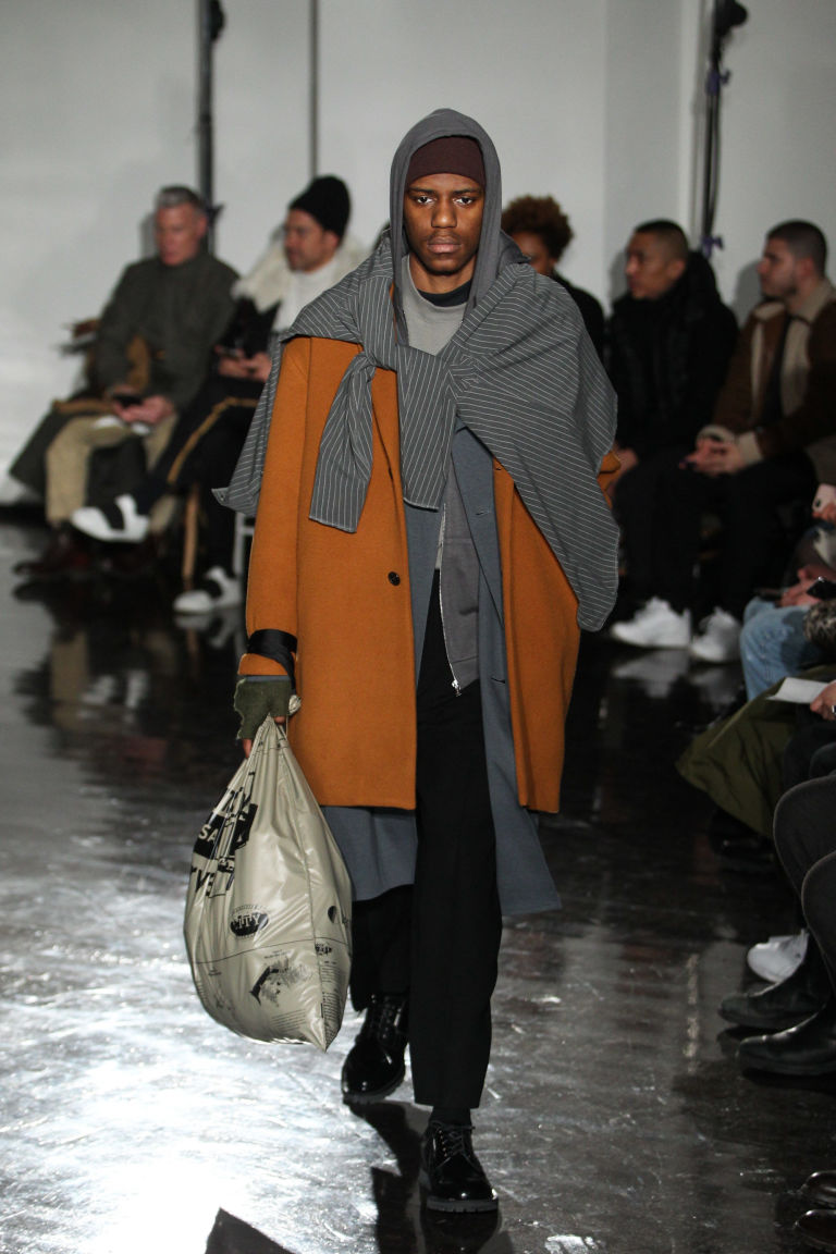 HOMELESS CHIC ES COOL, SI O NO? | RUBIA MALA DE LA MODA