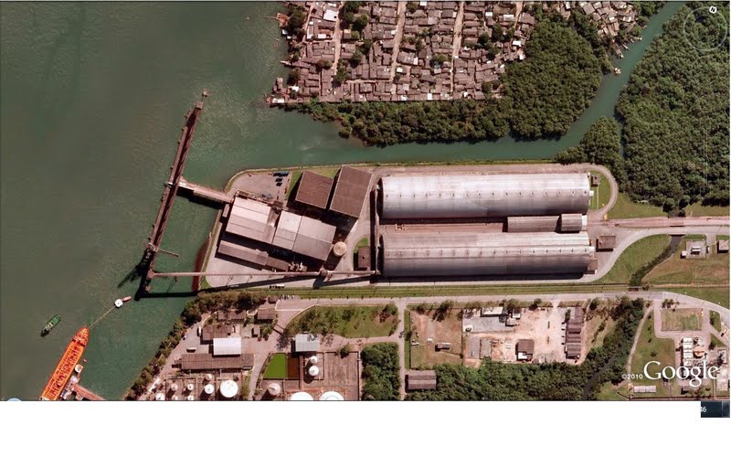 Navios em Santos: Terminais Portuários Brasileiros