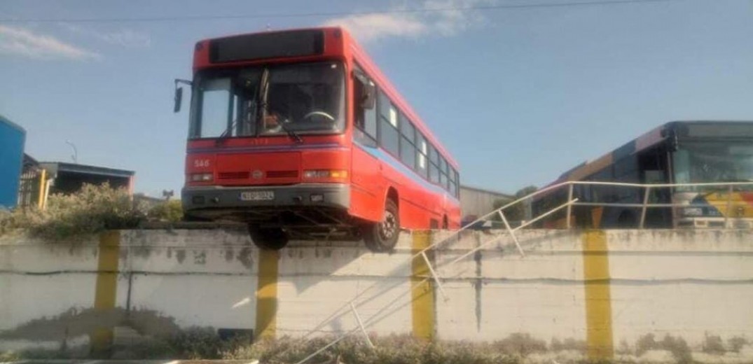 Με « σπασμένα φρένα » τα λεωφορεία του ΟΑΣΑ και του ΟΑΣΘ | ΕΡΓΑΖΟΜΕΝΟΙ ...
