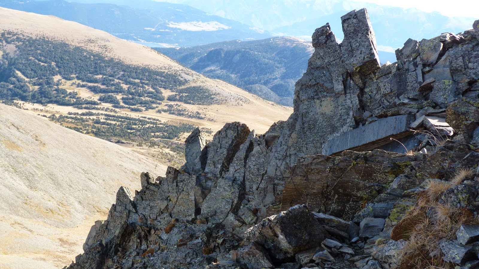 Pyrénées frontière sauvage: Randonnée Pic Péric (2810m) par l'arête Sud ...