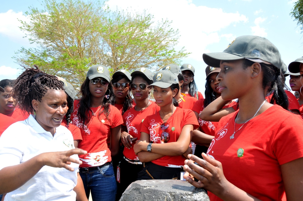WAREMBO WA REDDS MISS TANZANIA WATEMBELEA HIFADHI YA TAIFA MIKUMI ...