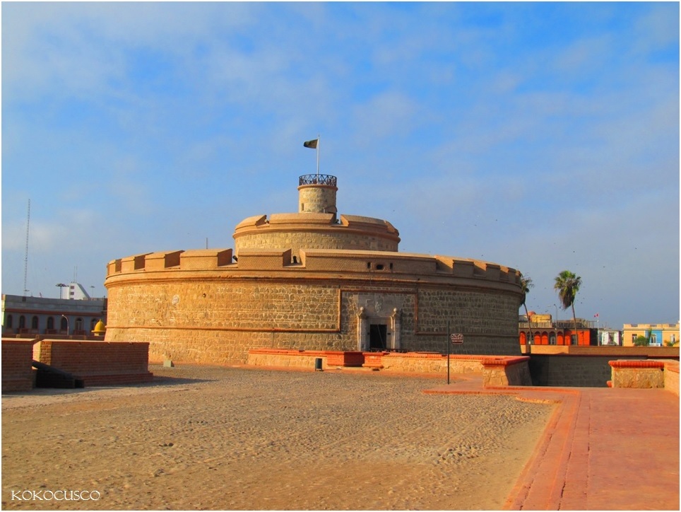 FORTALEZA DEL REAL FELIPE (LIMA)