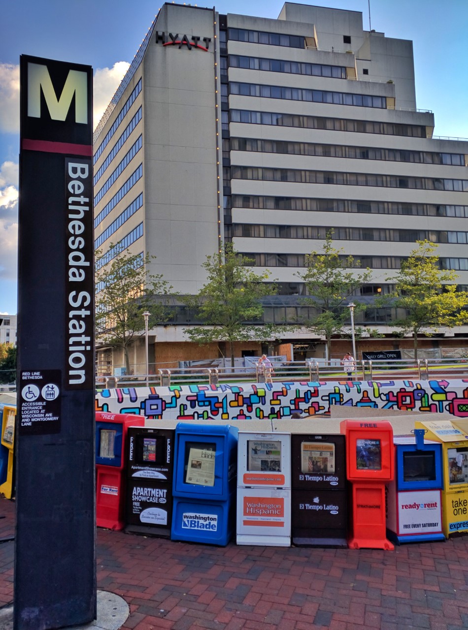 Robert Dyer @ Bethesda Row: Bethesda Metro Center mural to be dedicated ...