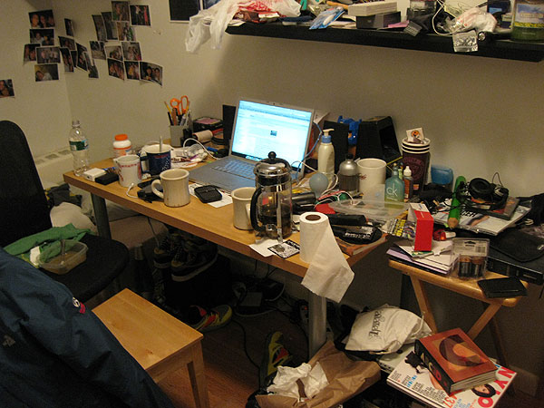 Effective Desks and Workstations