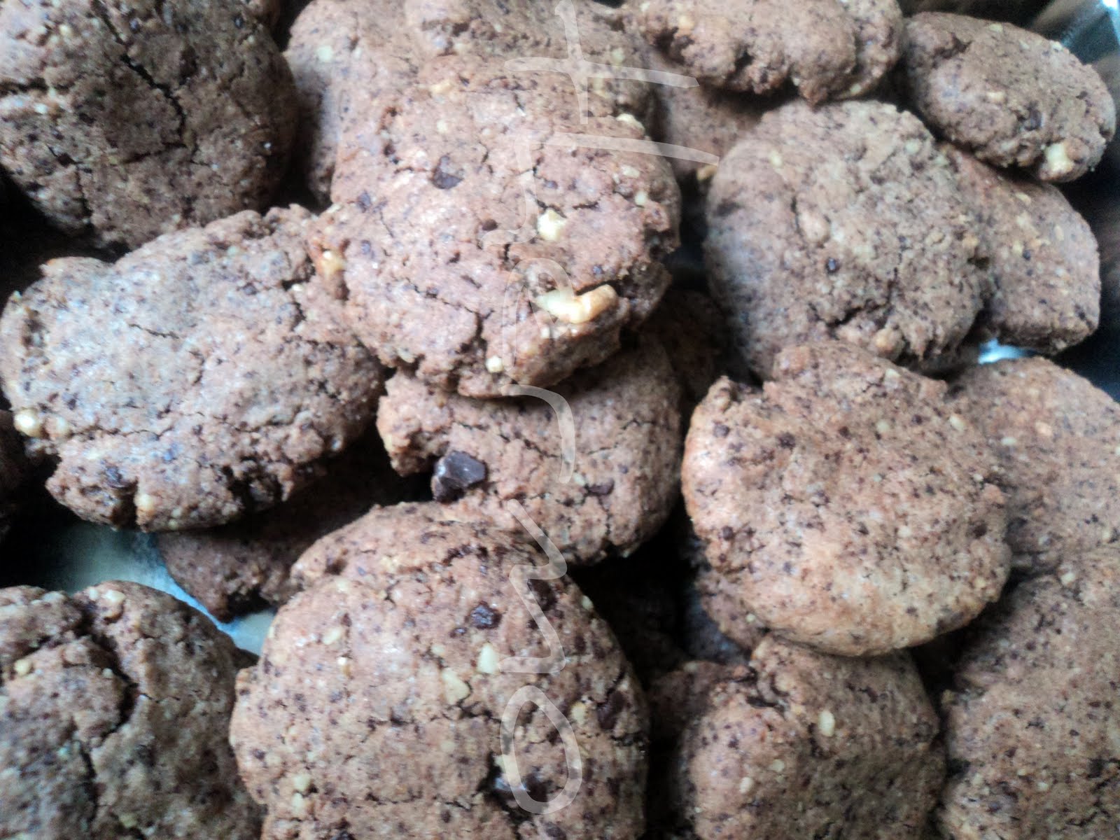 Galletas cookies de chocolate y nuez con espelta - Olor a hierbabuena