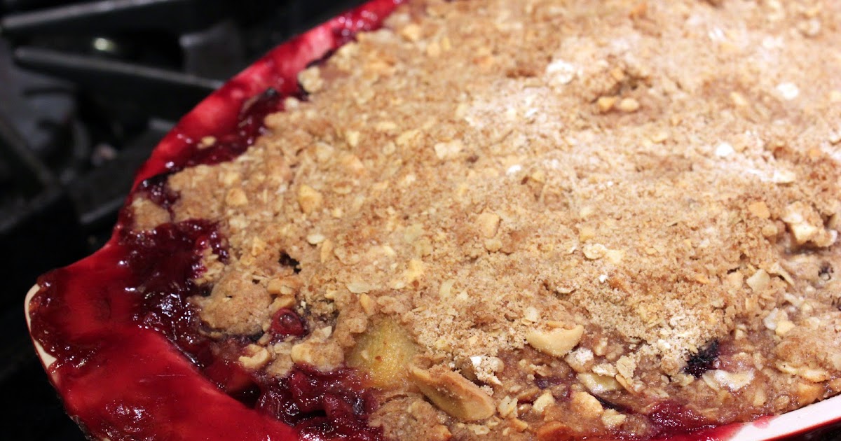 Plum apple crisp