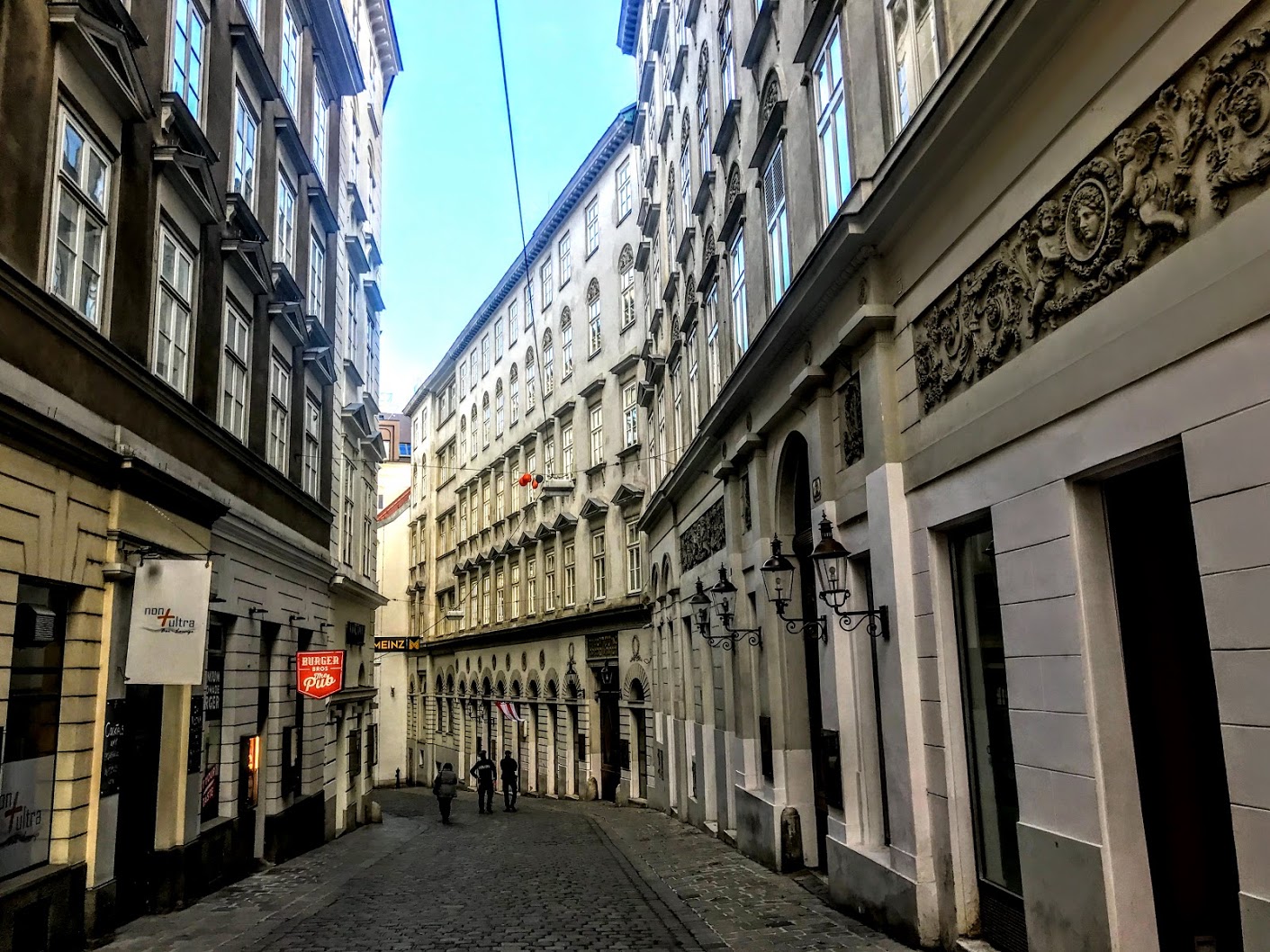 Patrick Comerford: How the main synagogue in Vienna was saved from the ...