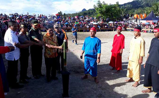 Wagub Maluku Instruksikan Dispar Serius Tangani Wisata Budaya Pukul ...