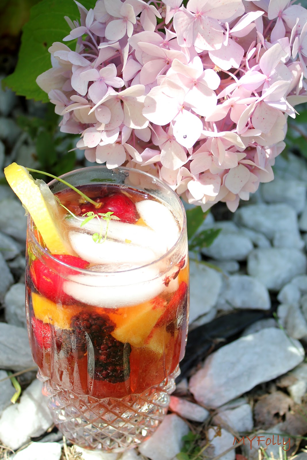 This and that: Spicy Berry Drink