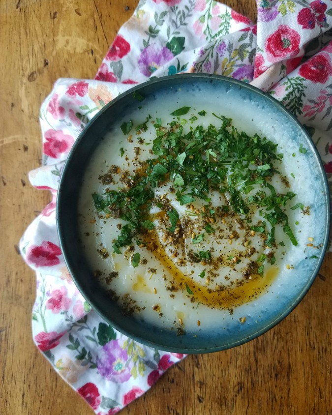 Mango & Tomato: Pureed Cauliflower Soup With Za'atar And Parsley