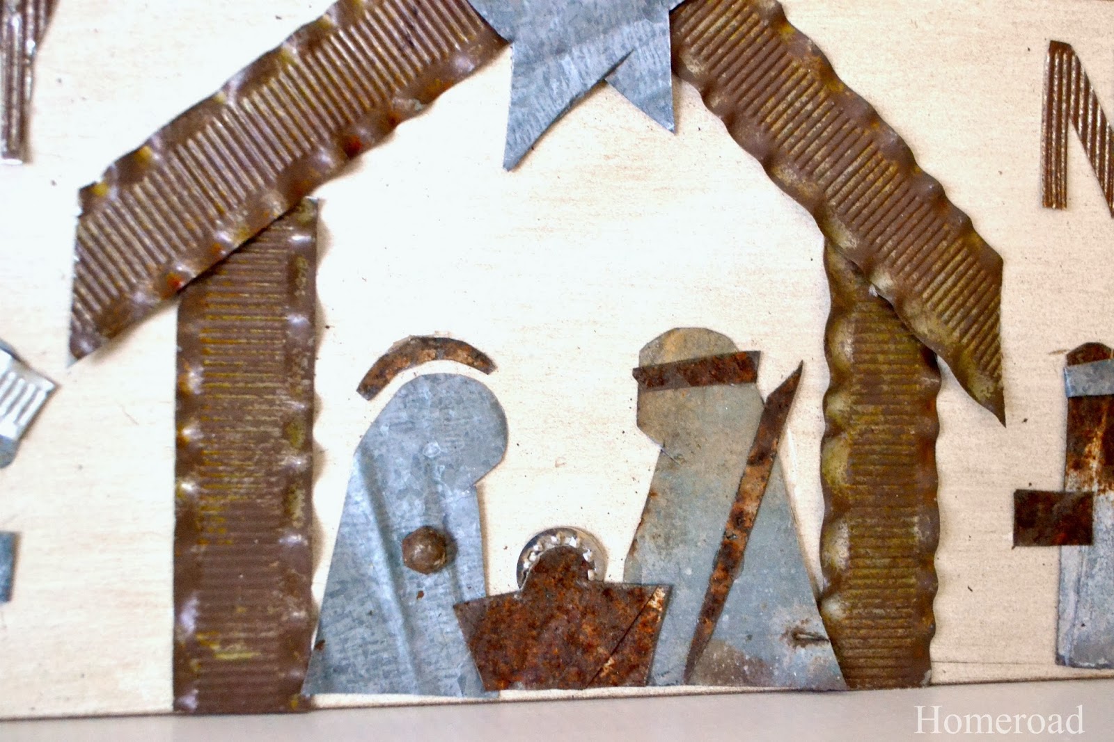 Rusty & Galvanized Creche