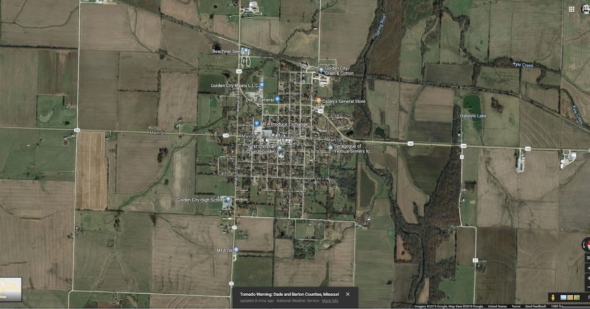 Capt. Spaulding's World: Tornado Strikes Golden City MO