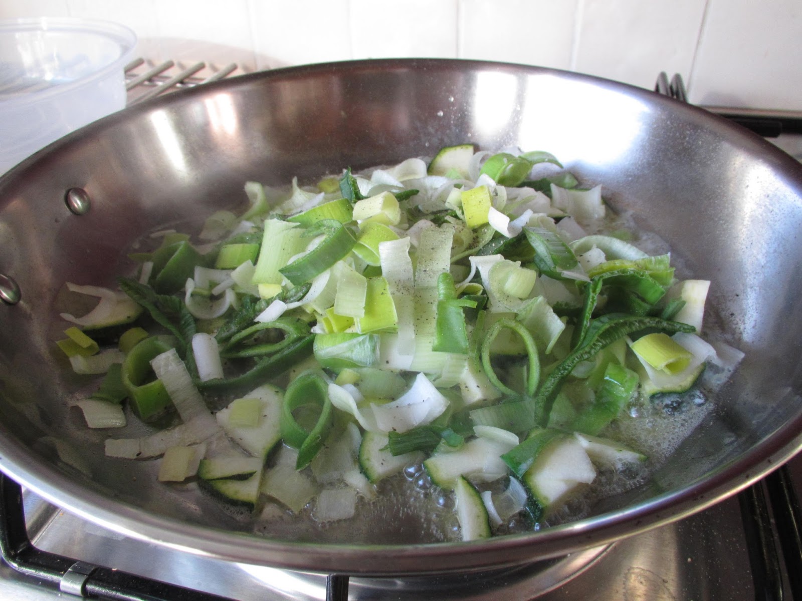 Successfully Gluten Free! : Tasty Potato, Zucchini & Leek Side Dish