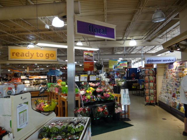 Walkabout With Wheels Blog: FOODLAND in Forest, Ontario