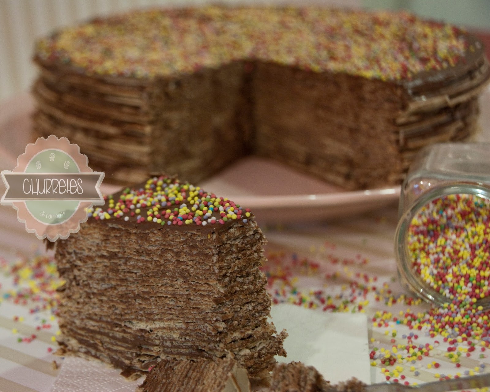 Churretes de Cocholate: TARTA DE OBLEAS CON NUTELLA