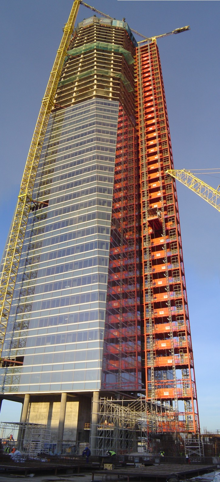 Arquirehab: Logística para la construcción de un rascacielos.