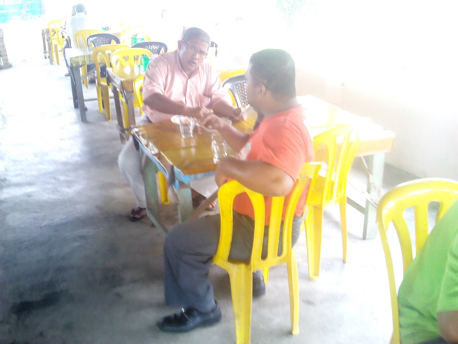 Mak Limah Asam Pedas